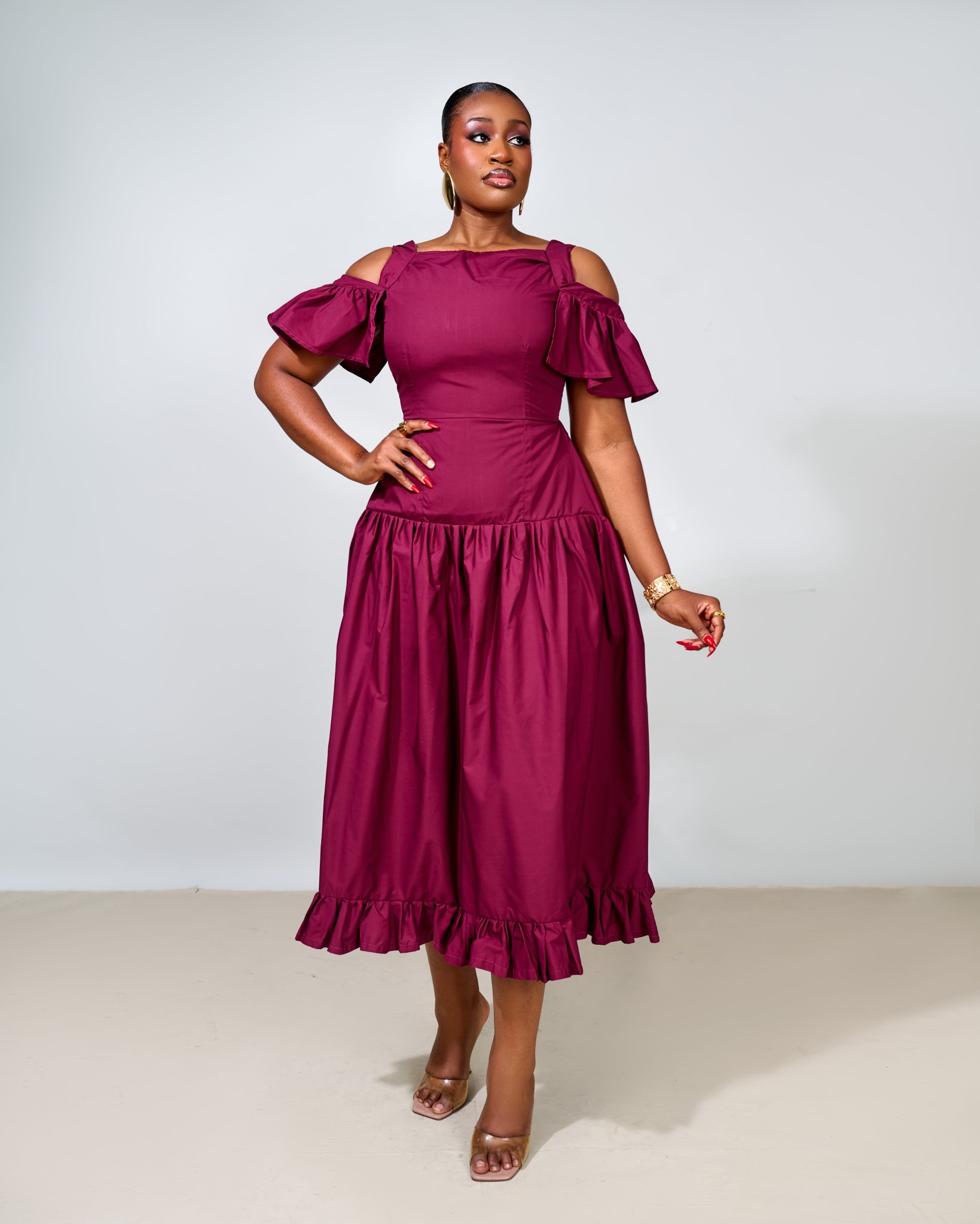 Shop Mona – Clothing Brand
