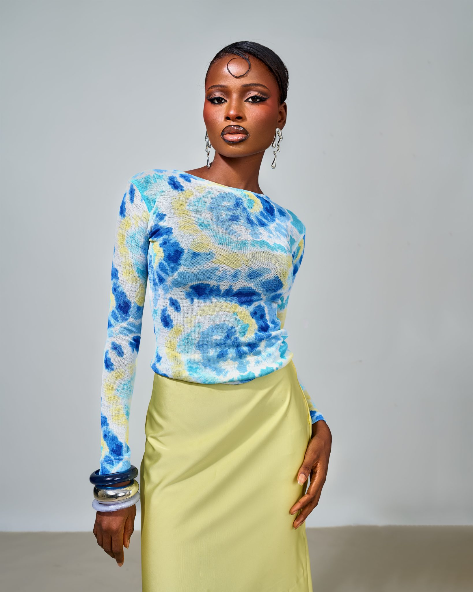 Shop Mona – Clothing Brand